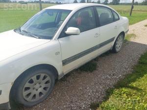 White Volkswagen Passat B5 1997 in Talsi, with an engine capacity of 1.80 L and mileage of 397 thousand km for 800 €, photo 6 on AUTOMOTO.COM.LV