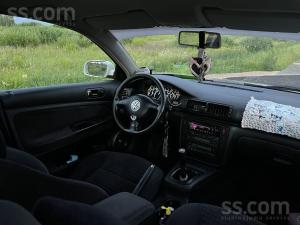 White Volkswagen Passat B5 2002 in Jelgava, with an engine capacity of 1.90 L and mileage of 371 thousand km for 1000 €, photo 4 on AUTOMOTO.COM.LV