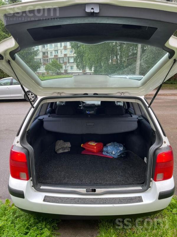 Balts Volkswagen Passat B5 1999 Rīga, ar dzinēja tilpumu 1.90 L un nobraukumu 422 tūkst. km par 500 €, foto 6 vietnē AUTOMOTO.COM.LV