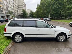 Белый Фольксваген Пассат Б5 1999 в Рига, объемом двигателя 1.90 л и пробегом 422 тыс. км за 500 €, фото 8 на AUTOMOTO.COM.LV