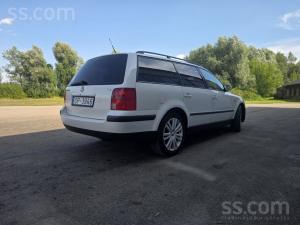 White Volkswagen Passat B5 2000 in Bauska, with an engine capacity of 1.90 L and mileage of 331 thousand km for 1500 €, photo 6 on AUTOMOTO.COM.LV