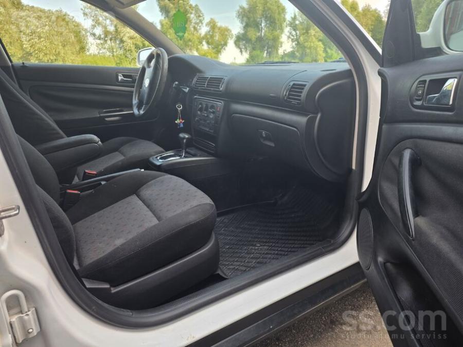 White Volkswagen Passat B5 2000 in Bauska, with an engine capacity of 1.90 L and mileage of 331 thousand km for 1500 €, photo 12 on AUTOMOTO.COM.LV