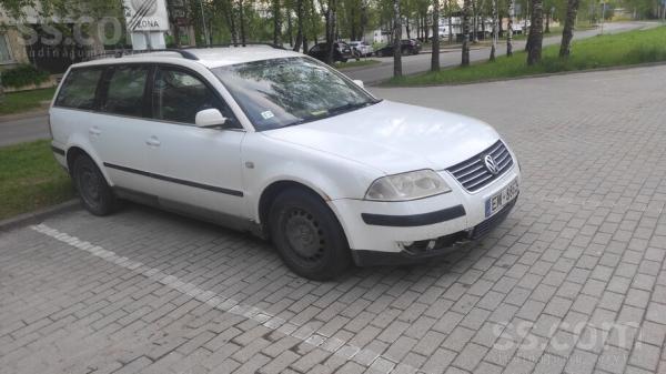 White Volkswagen Passat B5 2002 in Ogre, with an engine capacity of 1.90 L and mileage of 420 thousand km for 1499 €, photo 1 on AUTOMOTO.COM.LV