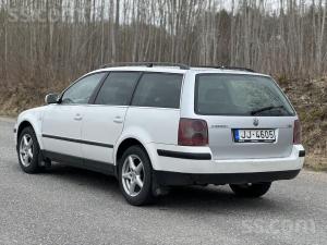 Белый Фольксваген Пассат Б5 2002 в Валмиера, объемом двигателя 1.90 л и пробегом 317 тыс. км за 799 €, фото 7 на AUTOMOTO.COM.LV