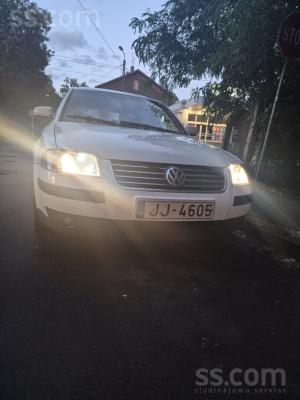 Balts Volkswagen Passat B5 2002 Rīga, ar dzinēja tilpumu 1.90 L un nobraukumu 321 tūkst. km par 1200 €, foto 5 vietnē AUTOMOTO.COM.LV