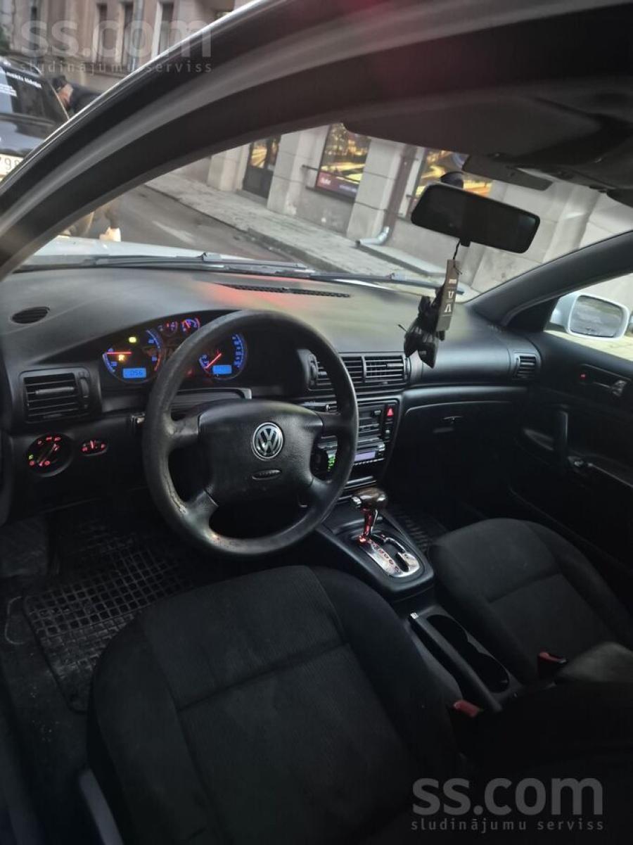 Balts Volkswagen Passat B5 2002 Rīga, ar dzinēja tilpumu 1.90 L un nobraukumu 321 tūkst. km par 1200 €, foto 6 vietnē AUTOMOTO.COM.LV