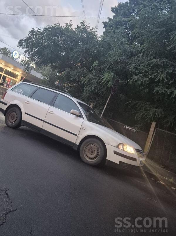Balts Volkswagen Passat B5 2002 Rīga, ar dzinēja tilpumu 1.90 L un nobraukumu 321 tūkst. km par 1200 €, foto 7 vietnē AUTOMOTO.COM.LV