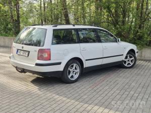 Белый Фольксваген Пассат Б5 2003 в Рига, объемом двигателя 1.80 л и пробегом 360 тыс. км за 1300 €, фото 4 на AUTOMOTO.COM.LV