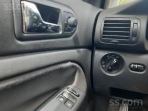 Balts Volkswagen Passat B5 2004 Daugavpils, ar dzinēja tilpumu 2.00 L un nobraukumu 0 tūkst. km par 2100 €, foto 12 vietnē AUTOMOTO.COM.LV