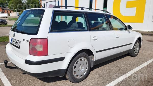 Balts Volkswagen Passat B5 2004 Daugavpils, ar dzinēja tilpumu 2.00 L un nobraukumu 275 tūkst. km par 2500 €, foto 3 vietnē AUTOMOTO.COM.LV