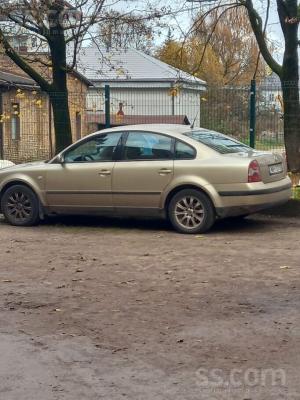 Dzeltens Volkswagen Passat B5 2003 Rīga, ar dzinēja tilpumu 2.00 L un nobraukumu 281 tūkst. km par 500 €, foto  vietnē AUTOMOTO.COM.LV