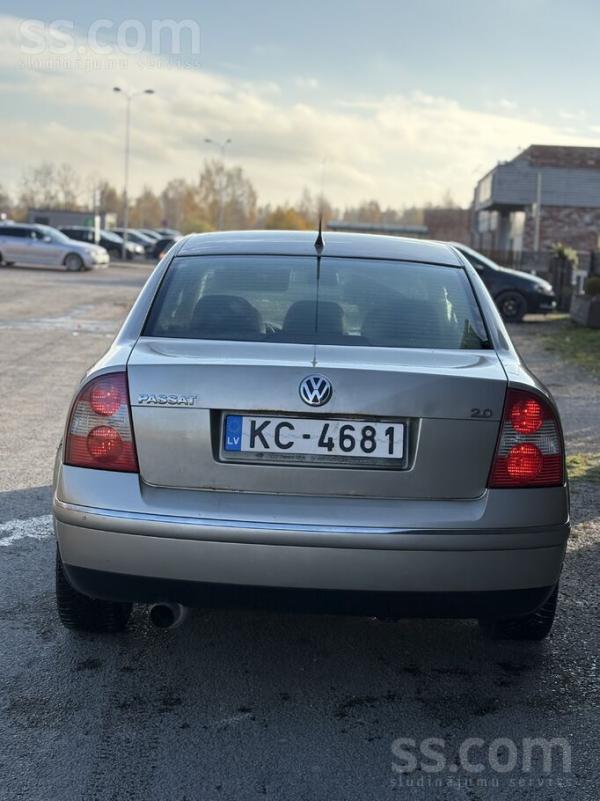 Yellow Volkswagen Passat B5 2003 in Kuldiga, with an engine capacity of 2.00 L and mileage of 197 thousand km for 750 €, photo 9 on AUTOMOTO.COM.LV