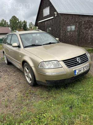 Dzeltens Volkswagen Passat B5 2001 Gulbene, ar dzinēja tilpumu 2.50 L un nobraukumu 315 tūkst. km par 1000 €, foto 3 vietnē AUTOMOTO.COM.LV