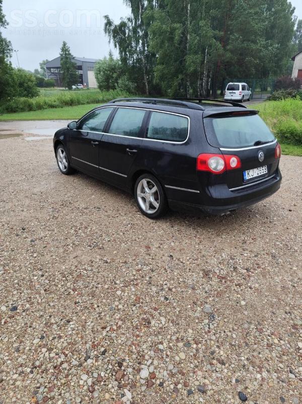 Black Volkswagen Passat B6 2006 in Kuldiga, with an engine capacity of 1.90 L and mileage of 390 thousand km for 1450 €, photo 4 on AUTOMOTO.COM.LV