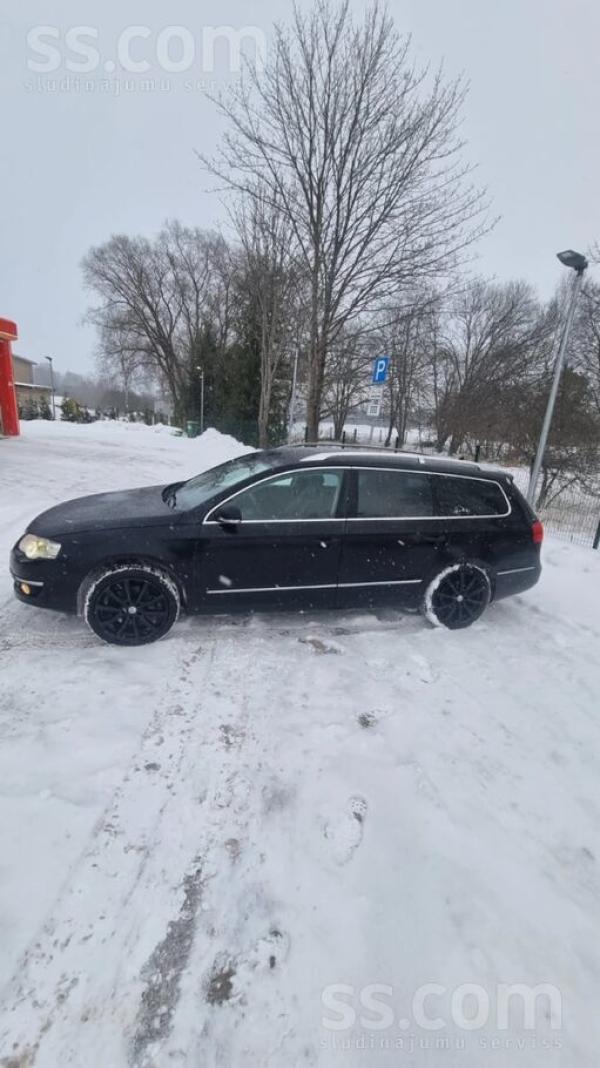 Black Volkswagen Passat B6 2007 in Talsi, with an engine capacity of 2.00 L and mileage of 320 thousand km for 2100 €, photo 7 on AUTOMOTO.COM.LV