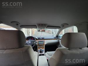 Black Volkswagen Passat B6 2005 in Riga, with an engine capacity of 2.00 L and mileage of 188 thousand km for 2300 €, photo 6 on AUTOMOTO.COM.LV