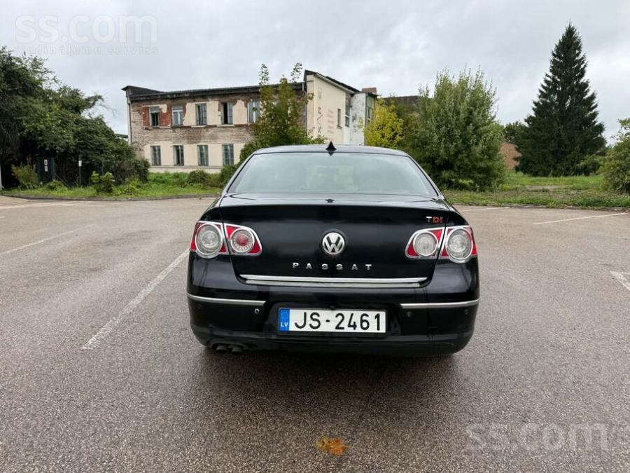 Melns Volkswagen Passat B6 2005 Krāslava, ar dzinēja tilpumu 1.90 L un nobraukumu 229 tūkst. km par 900 €, foto 1 vietnē AUTOMOTO.COM.LV