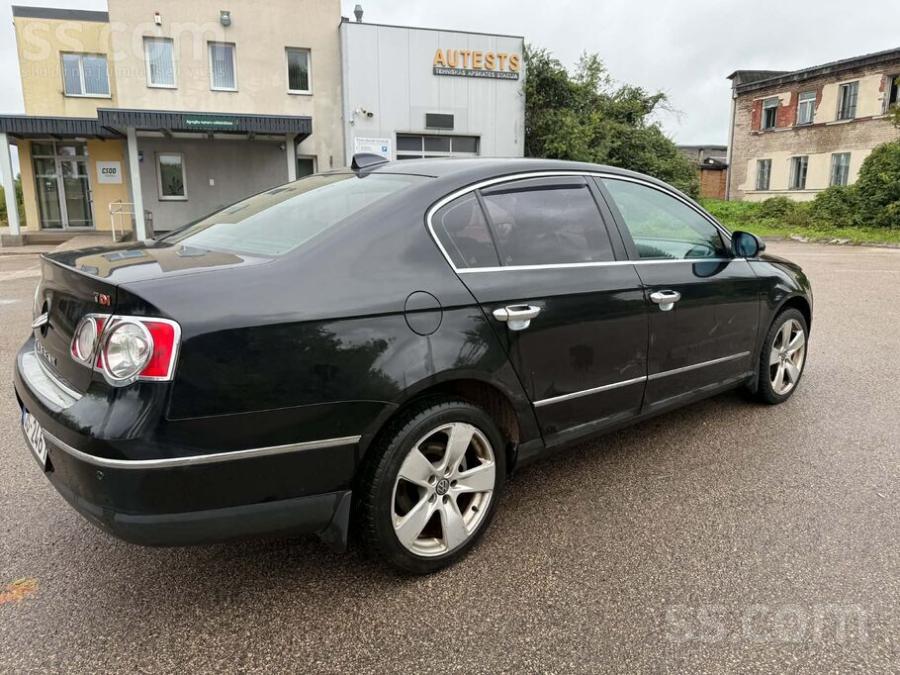 Melns Volkswagen Passat B6 2005 Krāslava, ar dzinēja tilpumu 1.90 L un nobraukumu 229 tūkst. km par 900 €, foto 11 vietnē AUTOMOTO.COM.LV