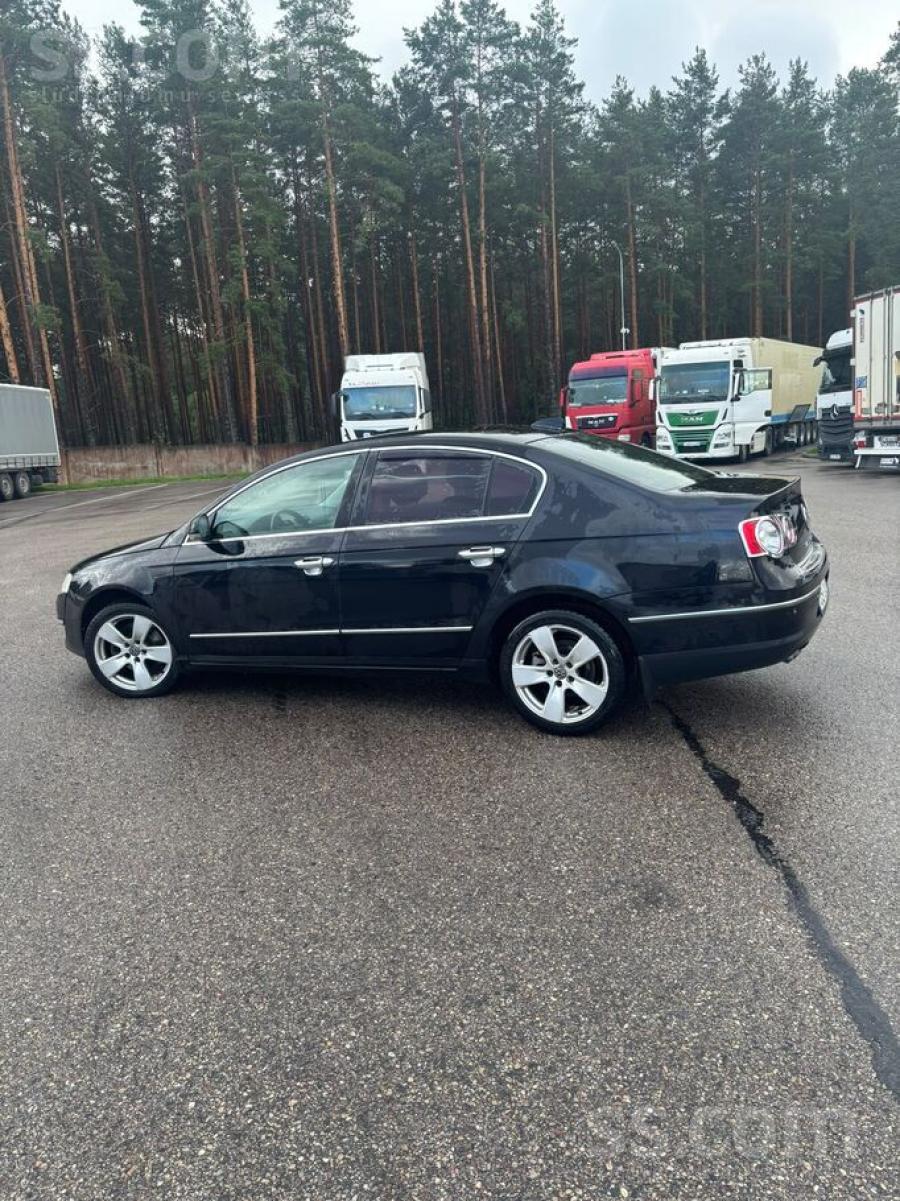 Black Volkswagen Passat B6 2005 in Kraslava, with an engine capacity of 1.90 L and mileage of 229 thousand km for 1650 €, photo 6 on AUTOMOTO.COM.LV