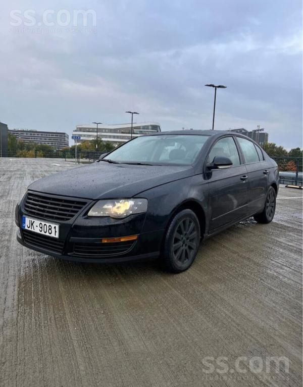 Фольксваген Пассат Б6 2005 в Рига на AUTOMOTO.COM.LV Черный Фольксваген Пассат Б6 2005 в Рига, объемом двигателя 1.90 л и пробегом 323 тыс. км за 2290 €, фото 1 на AUTOMOTO.COM.LV