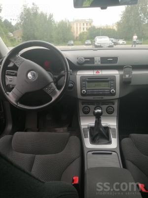 Melns Volkswagen Passat B6 2006 Rīga, ar dzinēja tilpumu 2.00 L un nobraukumu 200 tūkst. km par 1300 €, foto 4 vietnē AUTOMOTO.COM.LV