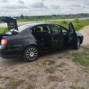 Melns Volkswagen Passat B6 2006 Daugavpils, ar dzinēja tilpumu 1.90 L un nobraukumu 302 tūkst. km par 2700 €, foto 4 vietnē AUTOMOTO.COM.LV