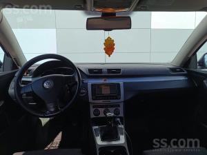 Melns Volkswagen Passat B6 2006 Dobele, ar dzinēja tilpumu 2.00 L un nobraukumu 401 tūkst. km par 2500 €, foto 6 vietnē AUTOMOTO.COM.LV