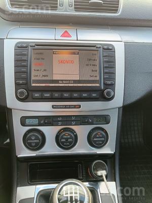 Melns Volkswagen Passat B6 2006 Dobele, ar dzinēja tilpumu 2.00 L un nobraukumu 401 tūkst. km par 2500 €, foto 11 vietnē AUTOMOTO.COM.LV