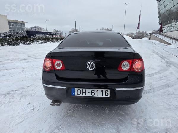 Black Volkswagen Passat B6 2007 in Riga, with an engine capacity of 2.00 L and mileage of 267 thousand km for 1700 €, photo 5 on AUTOMOTO.COM.LV