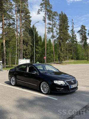 Melns Volkswagen Passat B6 2007 Rīga, ar dzinēja tilpumu 1.90 L un nobraukumu 389 tūkst. km par 1500 €, foto 8 vietnē AUTOMOTO.COM.LV