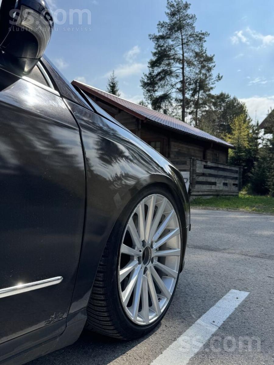 Melns Volkswagen Passat B6 2007 Rīga, ar dzinēja tilpumu 1.90 L un nobraukumu 389 tūkst. km par 1500 €, foto 18 vietnē AUTOMOTO.COM.LV
