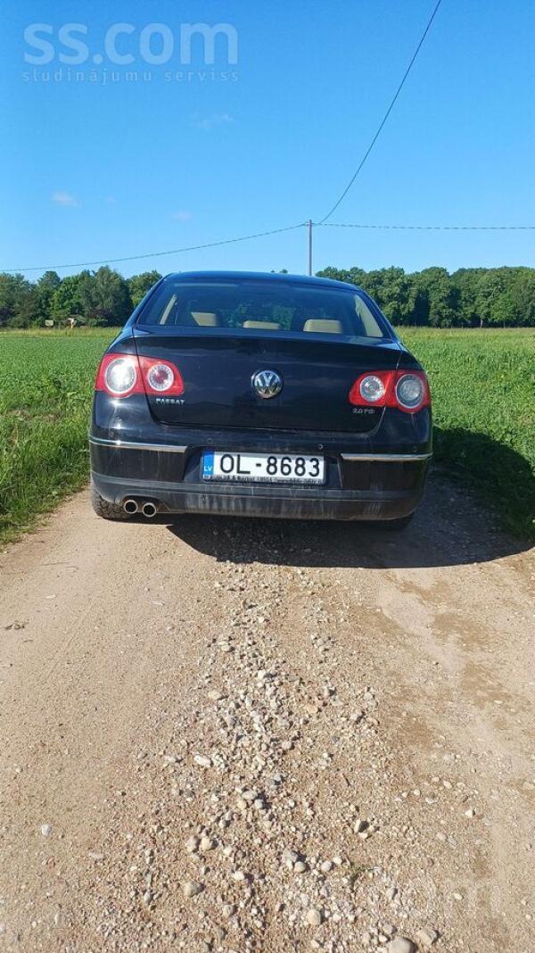 Black Volkswagen Passat B6 2007 in Liepaja, with an engine capacity of 2.00 L and mileage of 269 thousand km for 1050 €, photo 3 on AUTOMOTO.COM.LV