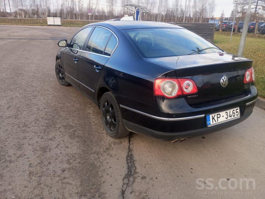 Черный Фольксваген Пассат Б6 2007 в Елгава, объемом двигателя 2.00 л и пробегом 386 тыс. км за 2400 €, фото 4 на AUTOMOTO.COM.LV