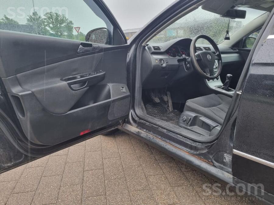 Melns Volkswagen Passat B6 2007 Dobele, ar dzinēja tilpumu 2.00 L un nobraukumu 409 tūkst. km par 1100 €, foto 13 vietnē AUTOMOTO.COM.LV