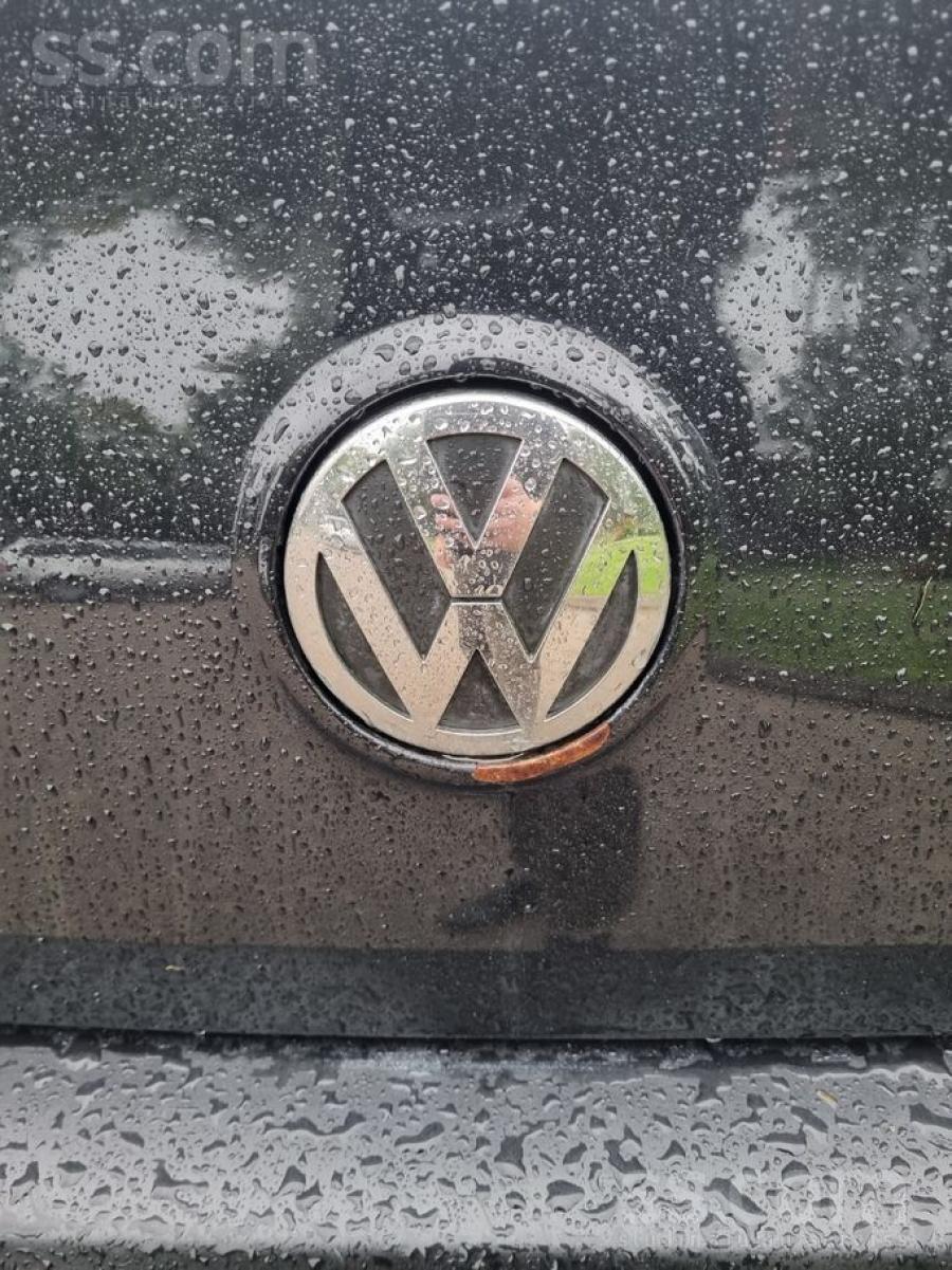 Melns Volkswagen Passat B6 2007 Dobele, ar dzinēja tilpumu 2.00 L un nobraukumu 409 tūkst. km par 1100 €, foto 17 vietnē AUTOMOTO.COM.LV