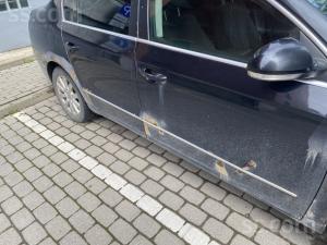 Melns Volkswagen Passat B6 2007 Rīga, ar dzinēja tilpumu 2.00 L un nobraukumu 420 tūkst. km par 700 €, foto 3 vietnē AUTOMOTO.COM.LV