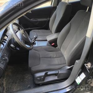 Melns Volkswagen Passat B6 2007 Daugavpils, ar dzinēja tilpumu 2.00 L un nobraukumu 260 tūkst. km par 700 €, foto 6 vietnē AUTOMOTO.COM.LV