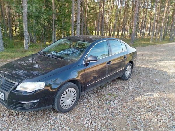 Черный Фольксваген Пассат Б6 2007 в Рига, объемом двигателя 1.90 л и пробегом 415 тыс. км за 2300 €, фото 5 на AUTOMOTO.COM.LV
