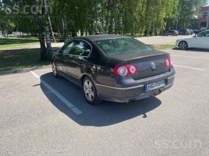Черный Фольксваген Пассат Б6 2008 в Рига, объемом двигателя 1.90 л и пробегом 352 тыс. км за 990 €, фото 14 на AUTOMOTO.COM.LV