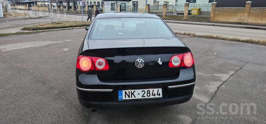 Melns Volkswagen Passat B6 2009 Liepāja, ar dzinēja tilpumu 1.40 L un nobraukumu 256 tūkst. km par 3000 €, foto 4 vietnē AUTOMOTO.COM.LV