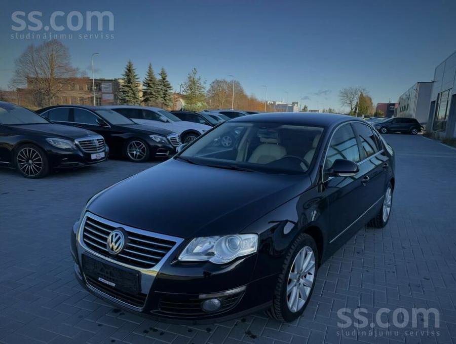 Black Volkswagen Passat B6 2009 in Telschi, with an engine capacity of 2.00 L and mileage of 251 thousand km for 4199 €, photo 3 on AUTOMOTO.COM.LV