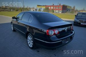 Black Volkswagen Passat B6 2009 in Telschi, with an engine capacity of 2.00 L and mileage of 251 thousand km for 4199 €, photo 4 on AUTOMOTO.COM.LV