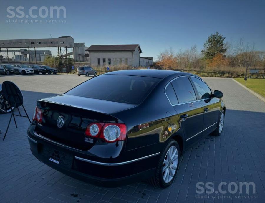 Black Volkswagen Passat B6 2009 in Telschi, with an engine capacity of 2.00 L and mileage of 251 thousand km for 4199 €, photo 6 on AUTOMOTO.COM.LV
