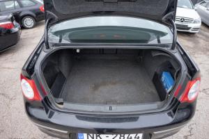 Melns Volkswagen Passat B6 2009 Rīga, ar dzinēja tilpumu 1.40 L un nobraukumu 256 tūkst. km par 3300 €, foto 12 vietnē AUTOMOTO.COM.LV