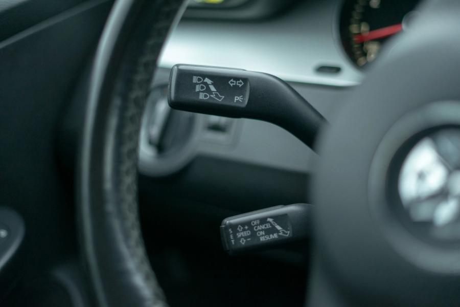 Melns Volkswagen Passat B6 2009 Rīga, ar dzinēja tilpumu 1.40 L un nobraukumu 256 tūkst. km par 3300 €, foto 22 vietnē AUTOMOTO.COM.LV