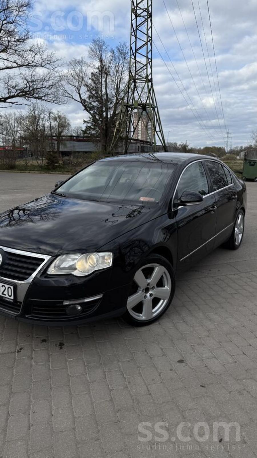 Black Volkswagen Passat B6 2009 in Riga, with an engine capacity of 2.00 L and mileage of 390 thousand km for 2200 €, photo 1 on AUTOMOTO.COM.LV