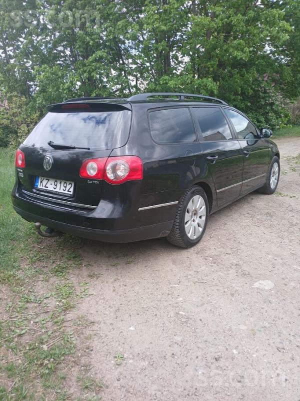 Черный Фольксваген Пассат Б6 2005 в Рига, объемом двигателя 2.00 л и пробегом 477 тыс. км за 1260 €, фото 3 на AUTOMOTO.COM.LV
