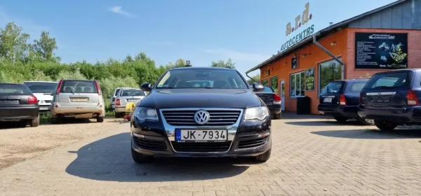 Melns Volkswagen Passat B6 2005 Valmiera, ar dzinēja tilpumu 2.00 L un nobraukumu 317 tūkst. km par 2350 €, foto 8 vietnē AUTOMOTO.COM.LV
