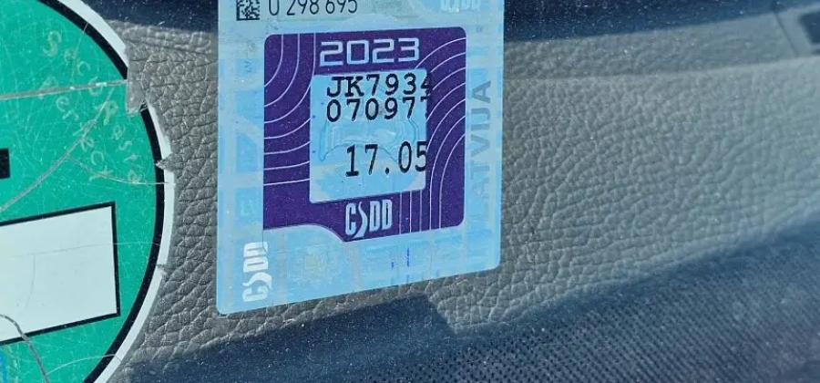 Черный Фольксваген Пассат Б6 2005 в Валмиера, объемом двигателя 2.00 л и пробегом 317 тыс. км за 2350 €, фото 15 на AUTOMOTO.COM.LV