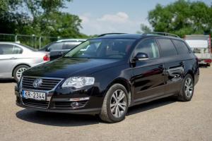 Melns Volkswagen Passat B6 2005 Liepāja, ar dzinēja tilpumu 2.00 L un nobraukumu 118 tūkst. km par 3150 €, foto  vietnē AUTOMOTO.COM.LV